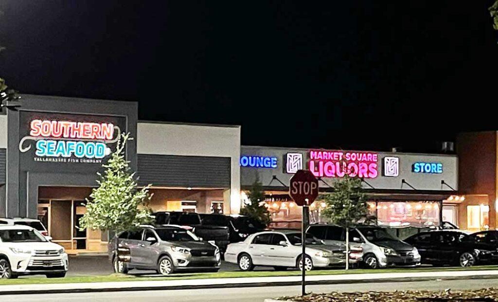 Brilliance in Business: The Power of Illuminated Retail Signs ...